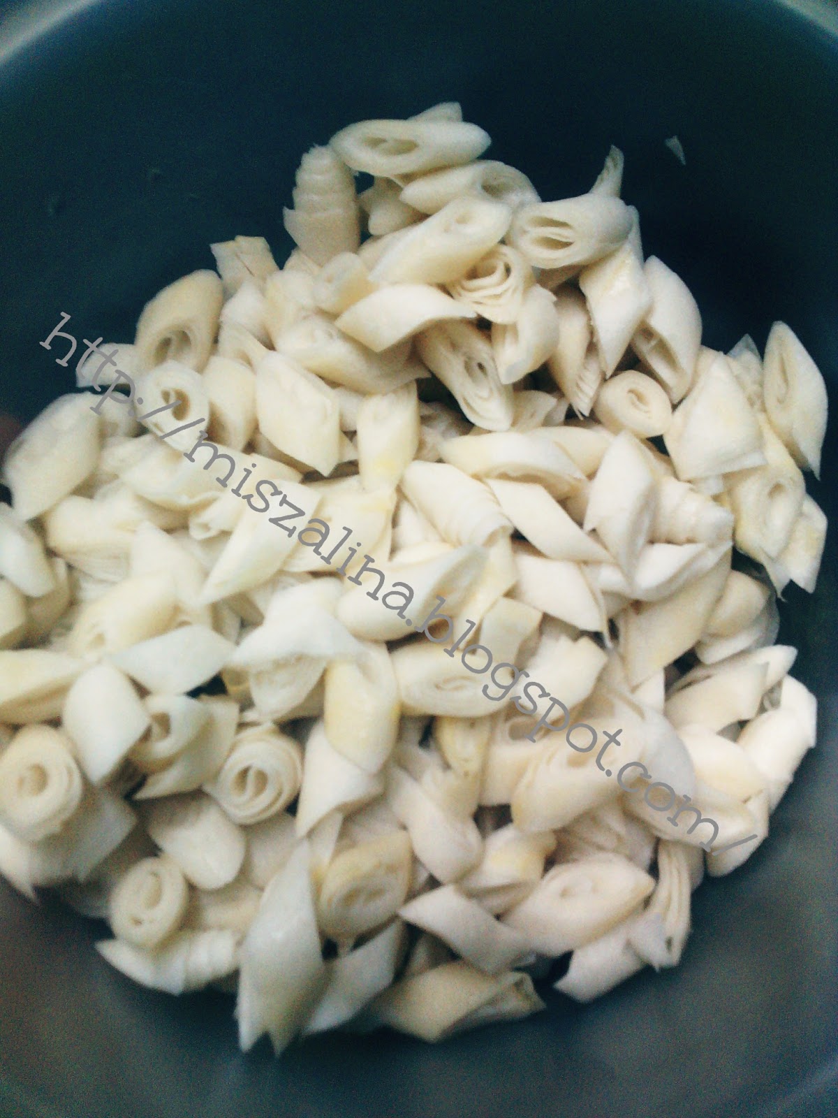 sweet sour of life: :: BATANG BURUK SABAH / POPIA NESTU / POPIA MILO