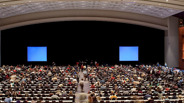 A BEGINNER’S GUIDE TO ACADEMIC CONFERENCES