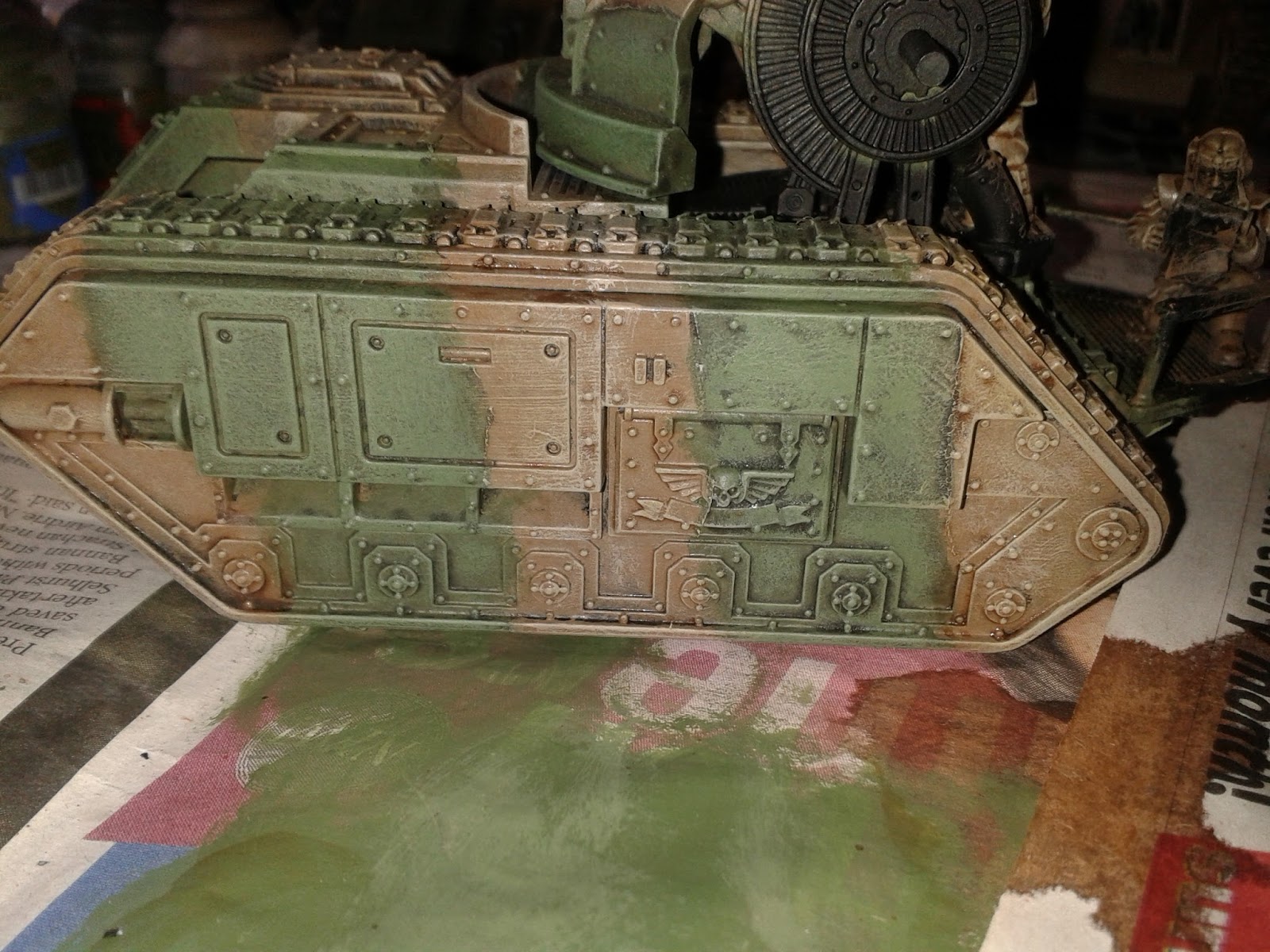 Didcot Wargames Club: How to paint Astra Militarum tank camo patterns ...