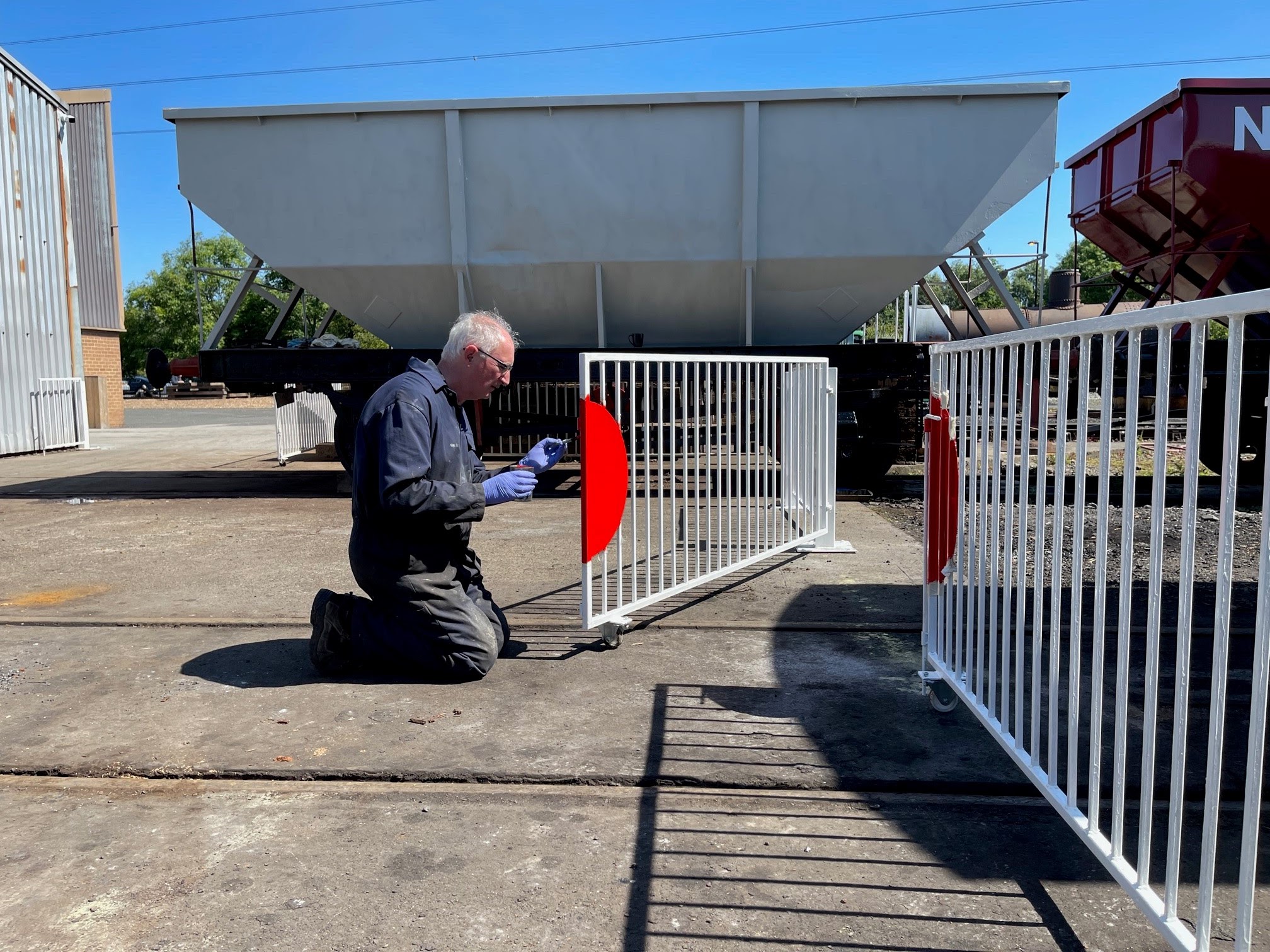 North Tyneside Steam Railway: New apron fencing