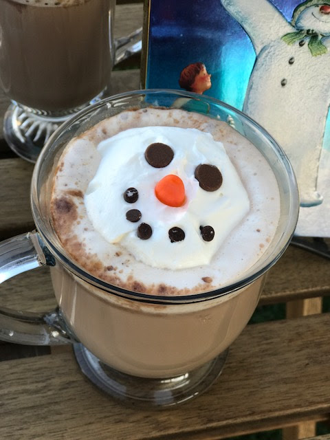 Melted Snowman Hot Chocolate | Crazy for Cookies and More