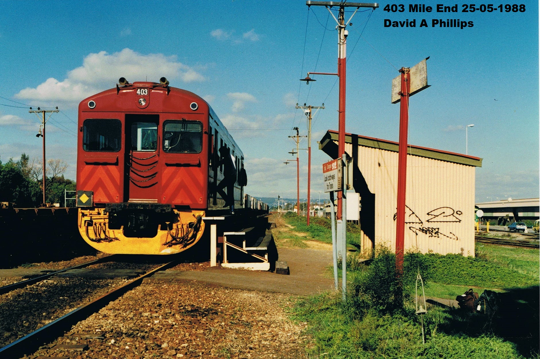 Australian Locomotive Rosters: SA - RED HEN RAILCARS