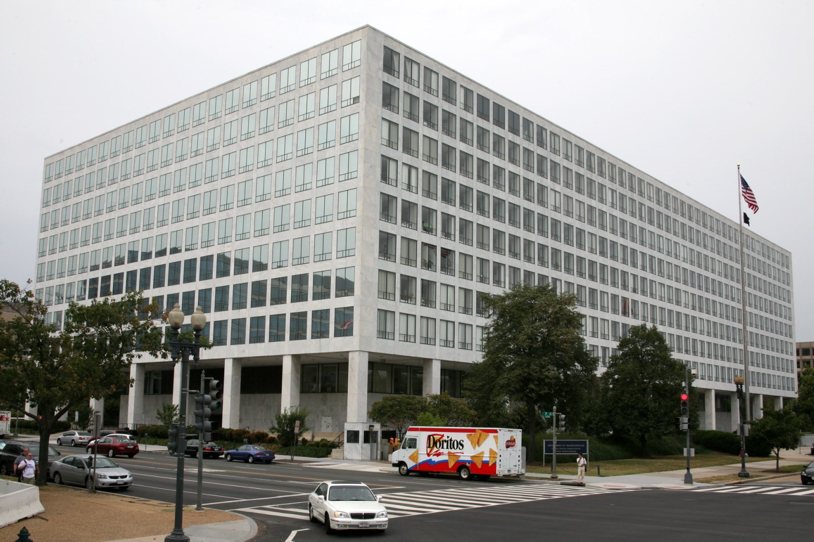 TradArch: Classical vs Modernist, Federal Buildings of Washington DC