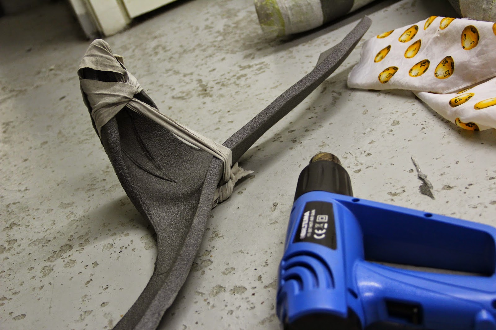 Superhero Boombox Outfit: Making the armor for the Boombox Outfit 1/2