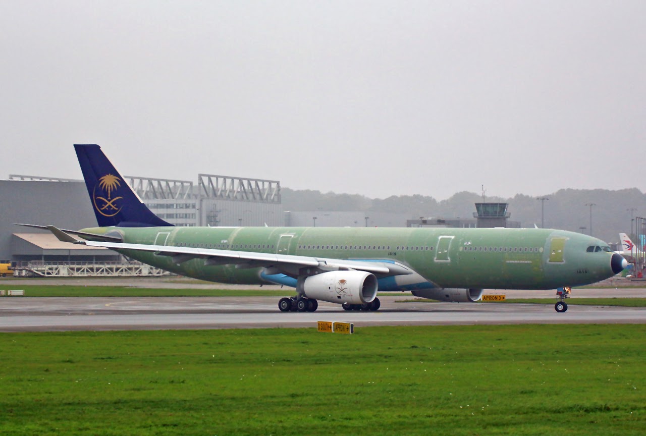 Airbus Hamburg Finkenwerder News: A330-343, Saudi Arabian Airlines, HZ ...
