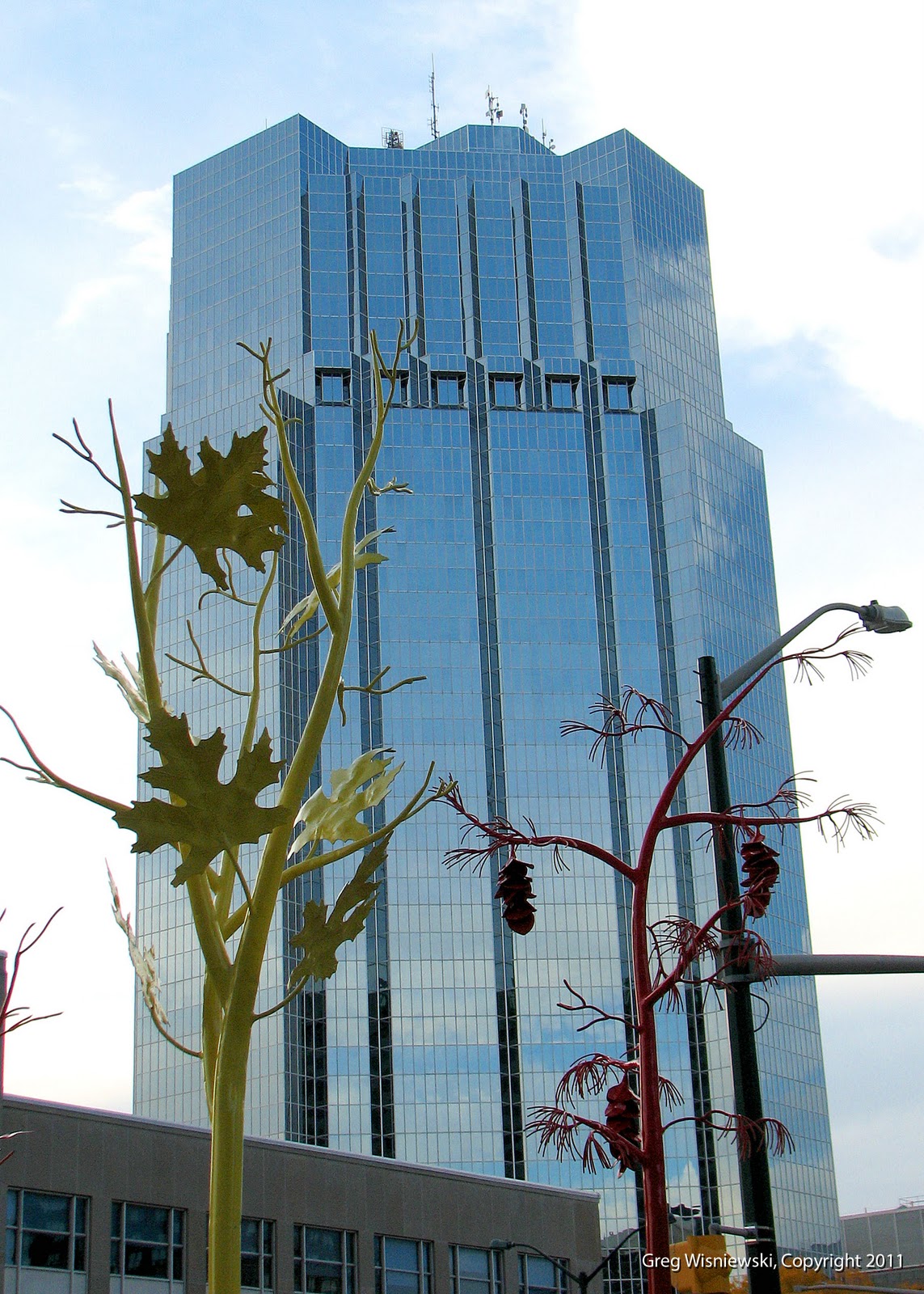 Looking around London: Metal Trees of the Carolinian Forest Thumbnail ...