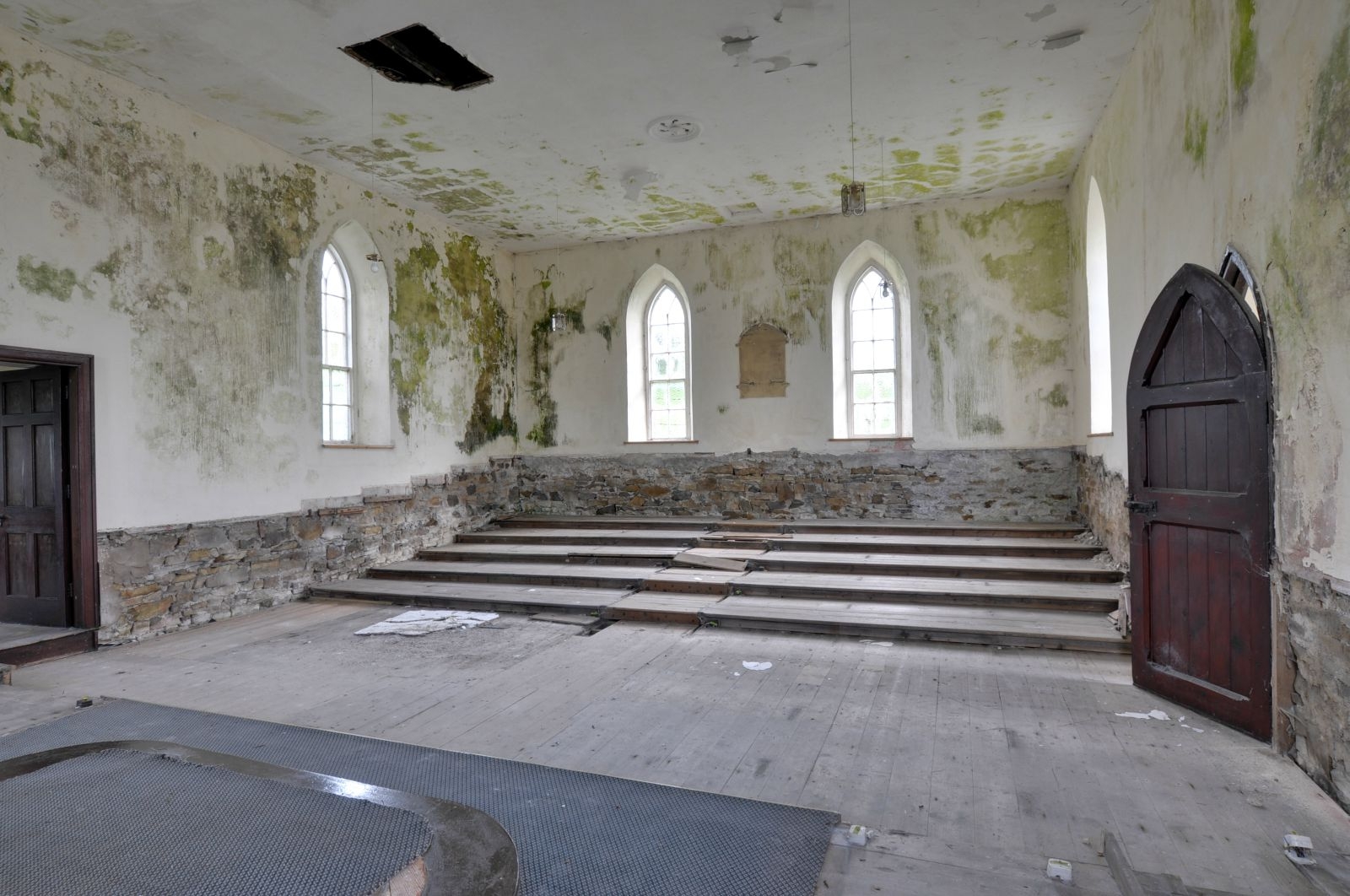 Wreck of the week: Five cute and cheap chapels to renovate