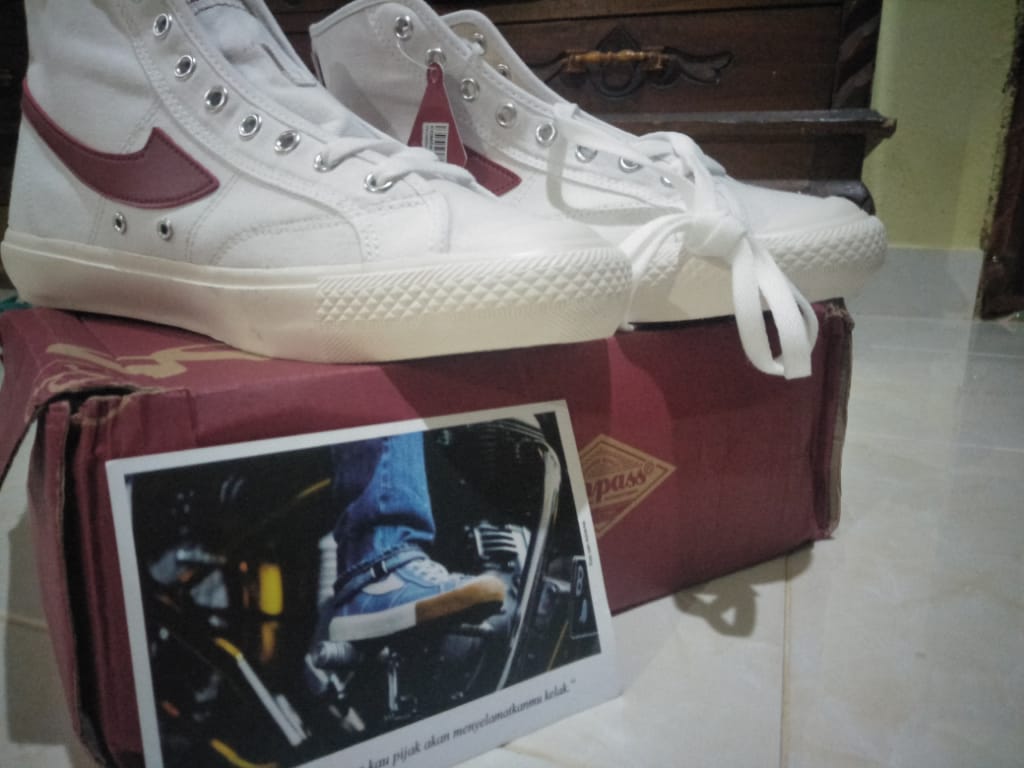 Trend Populer 53+ Sepatu Compass Proto