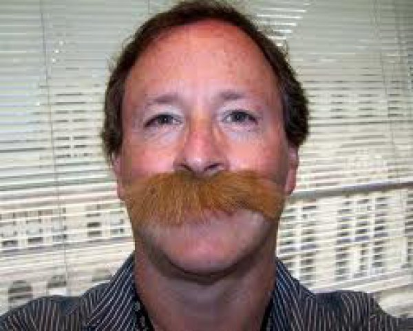 Ninja Bêbado : Os 10 bigodes mais ridículos do mundo #1