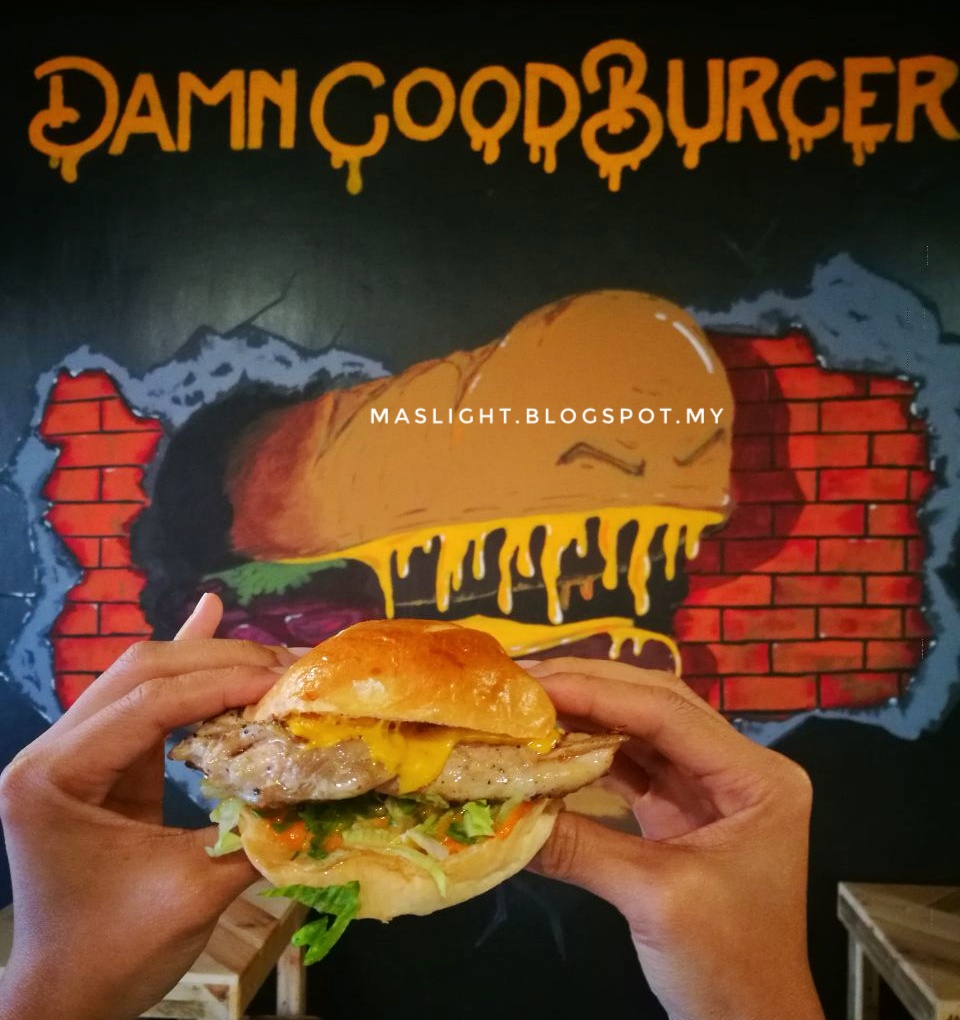 the life of a psychotic weirdo: MASLIGHT'S BLOG: [Food] Damn Good ...