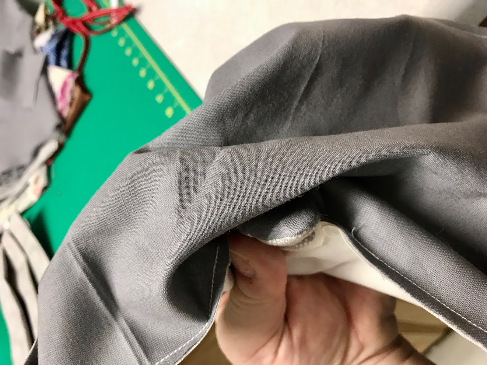 RETRO-Fabulous Blog: SNUG FIT FACE MASK TUTORIAL (Anti-Fog)