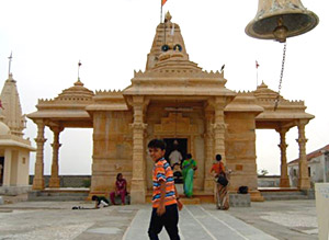 Bhadreswar Temple ~ KACHCHH GUIDE