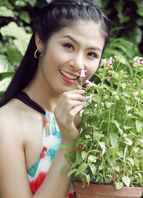 Ngoc Han radiant in the real life | Girl Xinh