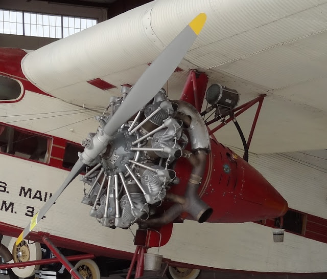 Plastic Models on the Internet: Aircraft walkaround vol.71: Ford 5-AT ...