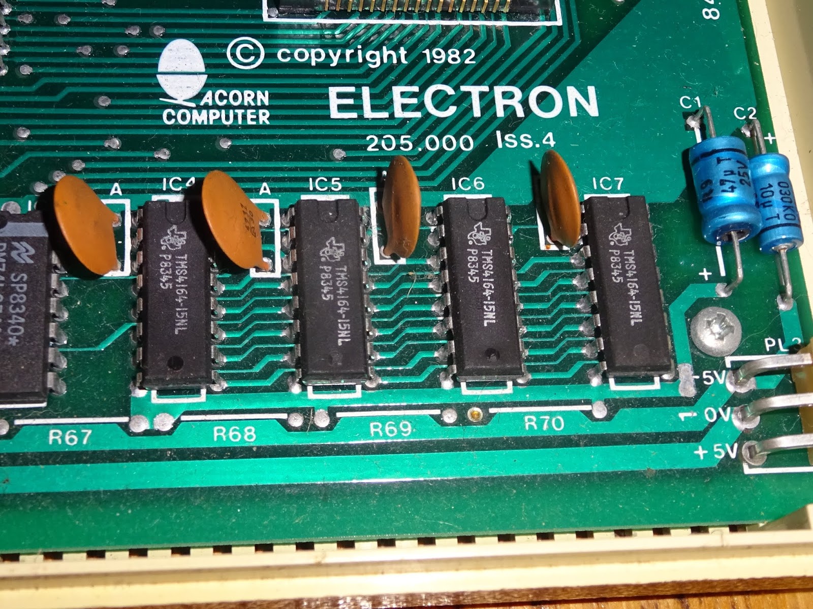 Tynemouth Software: Acorn Electron Repair - Part 1 Main Board