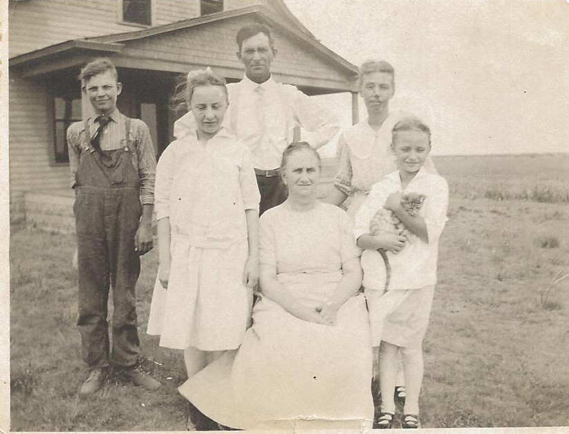 Family Roots: Clark, Jones, Corbin, and McCauley: About the Descendants ...