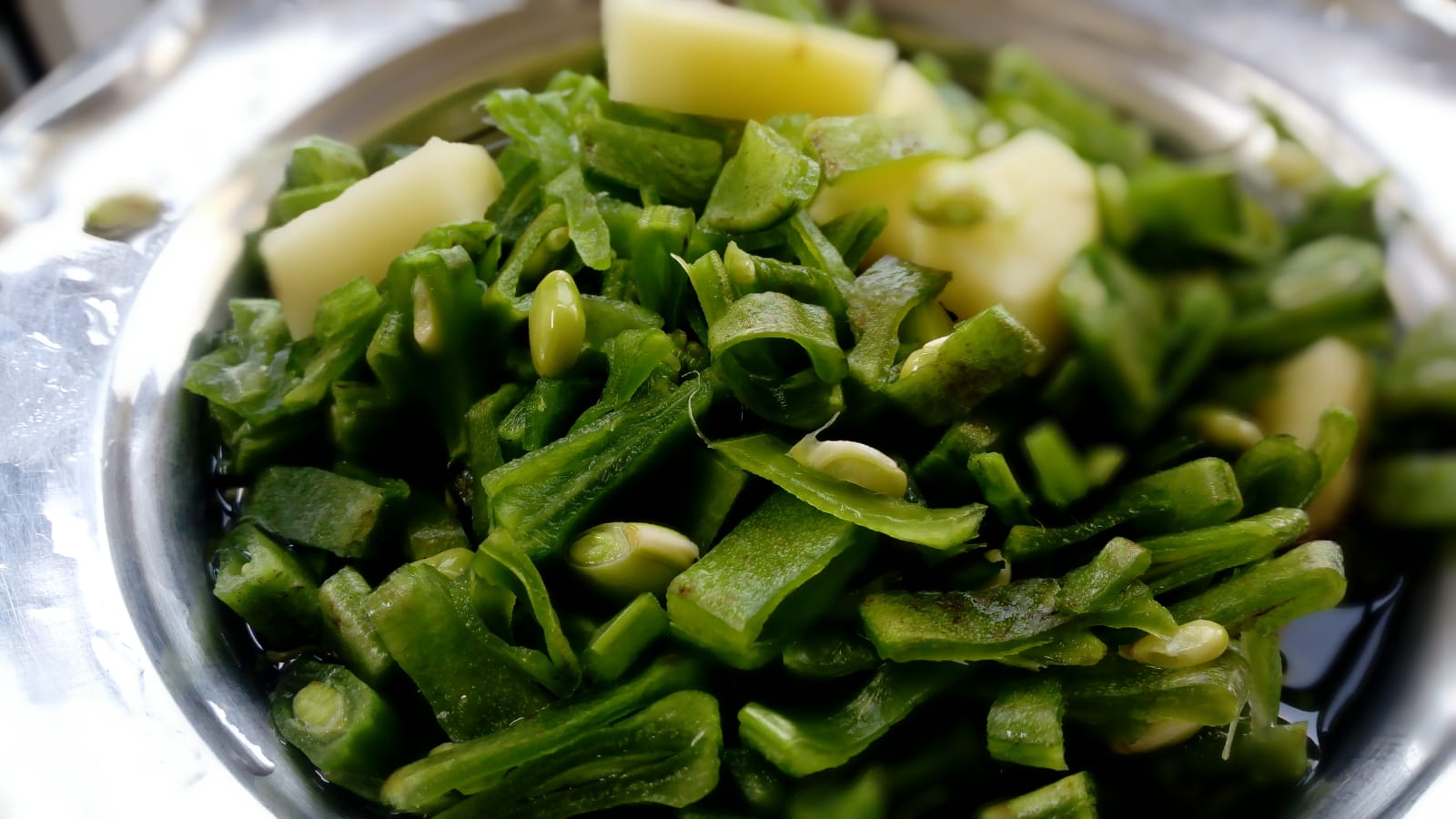 Sem Aloo ki Sabzi | Sem ki Sabji