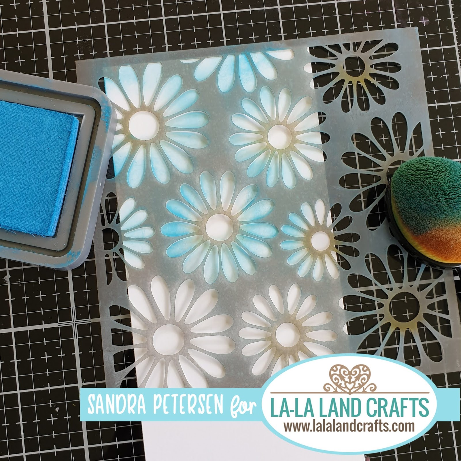 La-La Land Crafts Inspiration and Tutorial Blog: Tutorial Thursday ...