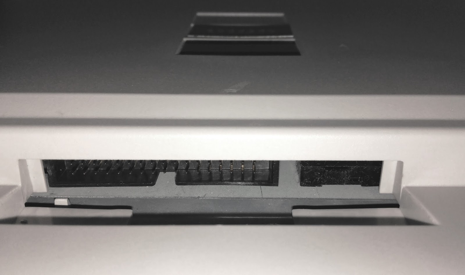 Retro Ordenadores Orty: Olivetti Prodest PC1 (1987) (dos disqueteras).