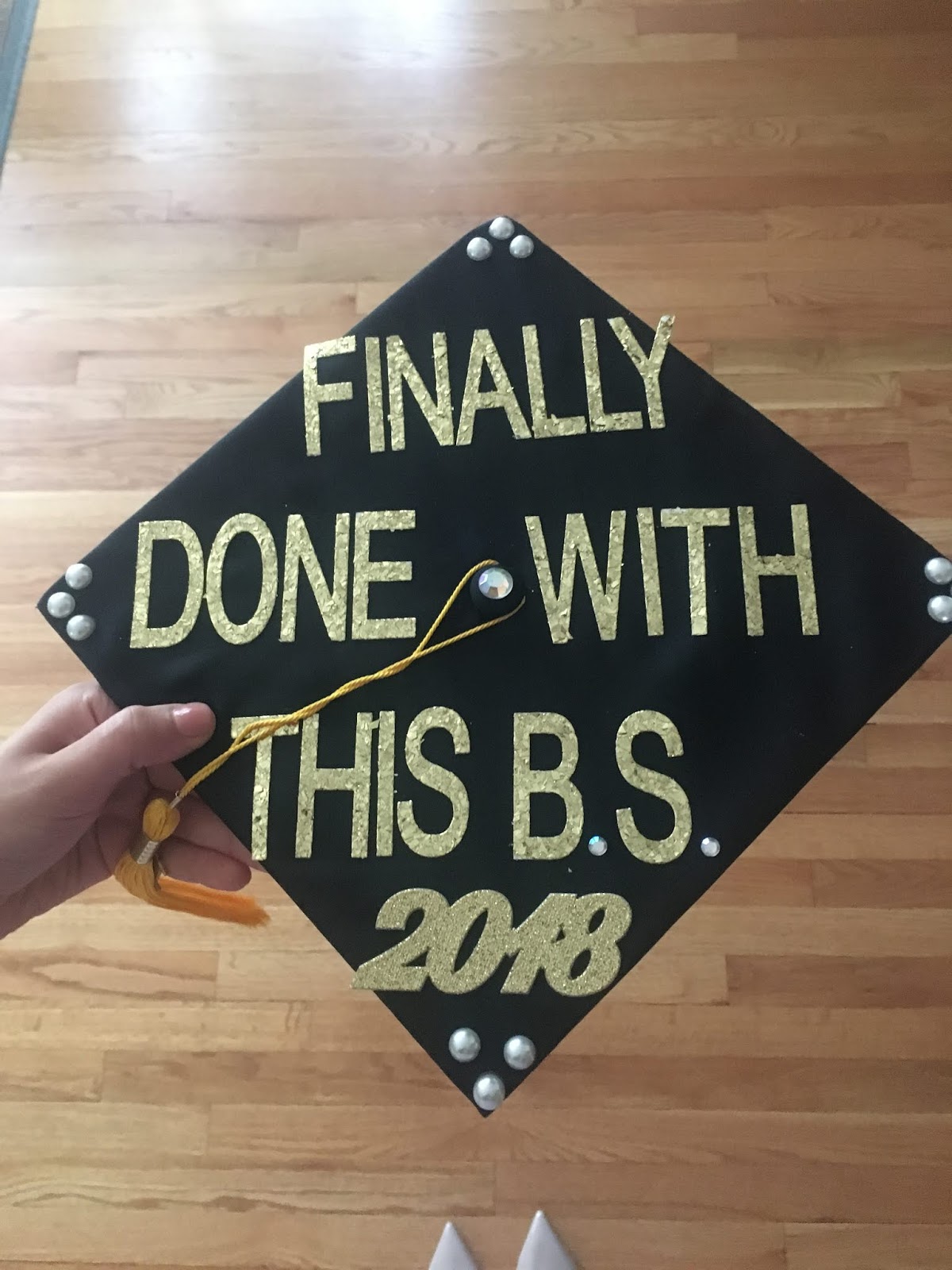 Danielle's Fashion & Lifestyle Blog: How to design your Graduation Cap