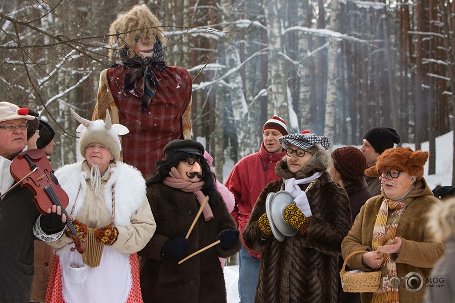 NODERĪGAS IDEJAS: Mārtiņdiena