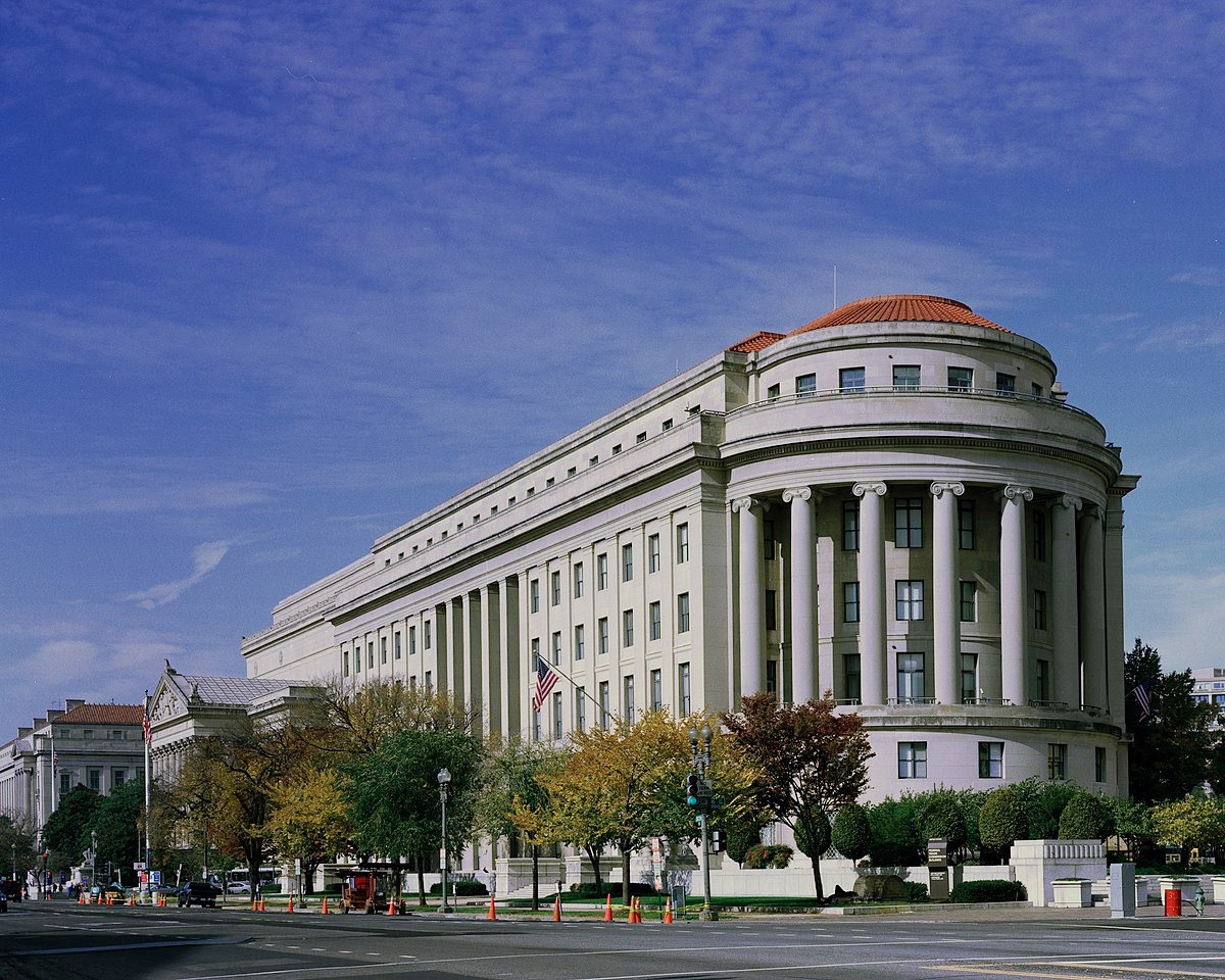 TradArch: Classical vs Modernist, Federal Buildings of Washington DC