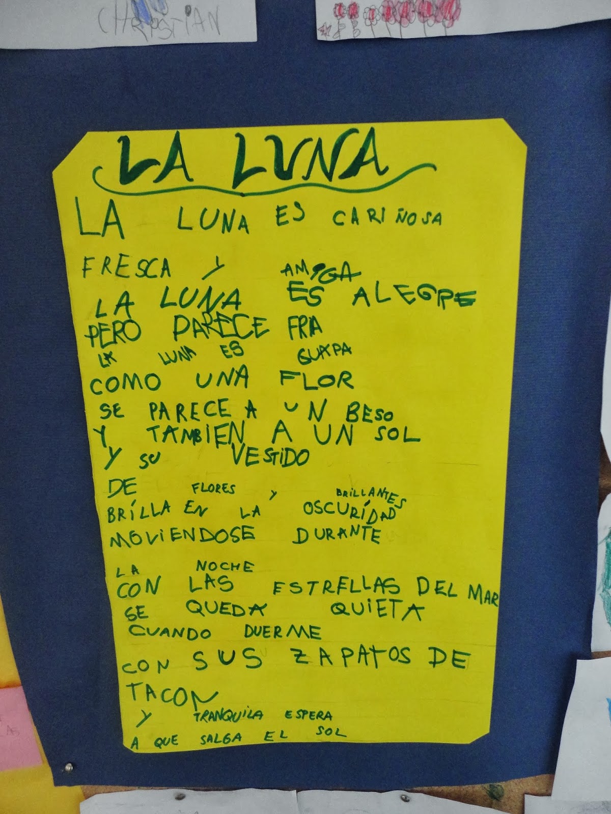El desván curioso: PequeÑOs PoEtAS ¿CóMo Es La LuNa?