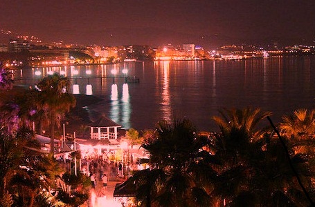 Visita Marbella: La noche en Marbella
