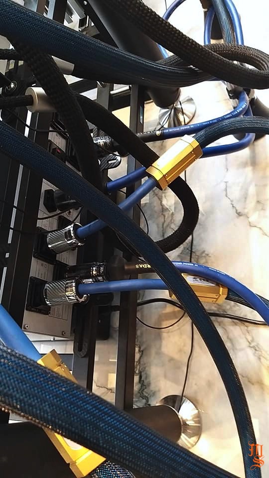 ARTESANIA – ESTELEON – BURMESTER – M & S | Ultimate High-Fidelity