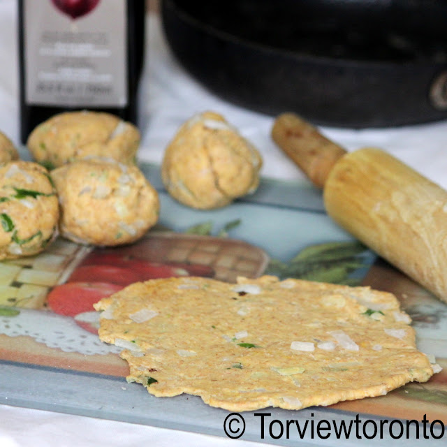 Torviewtoronto: Besan flour flatbread