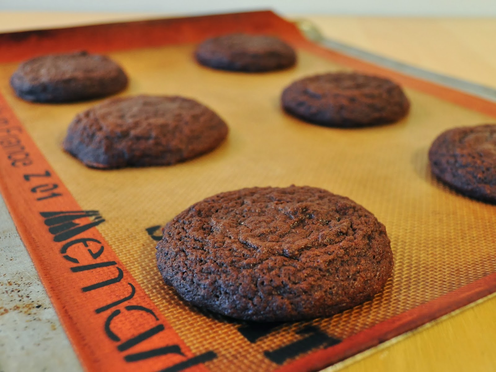 My Tiny Oven: Cocoon Cookies