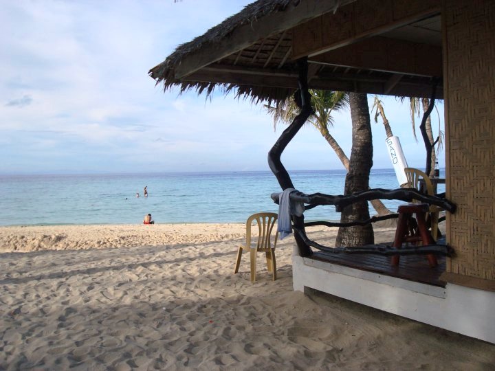 AL'S IN WONDERLAND: BUDYONG BEACH RESORT