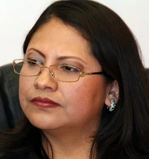 Zavalita: Un Mundo de corrupción: Viva la familia