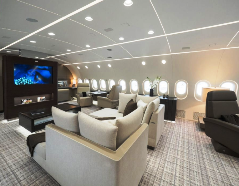 "Dream Jet" lands at Belgrade Airport