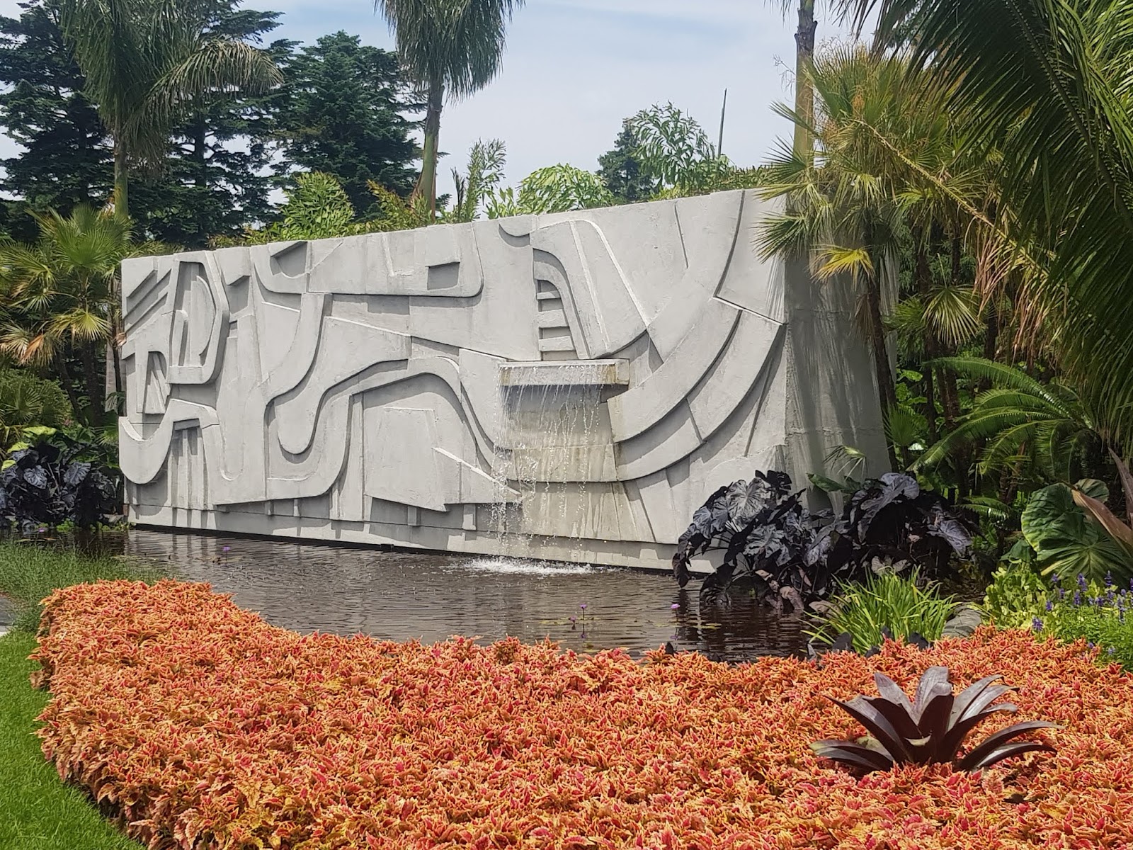 Gourmet Gardening: Roberto Burle Marx: a visionary landscape architect ...