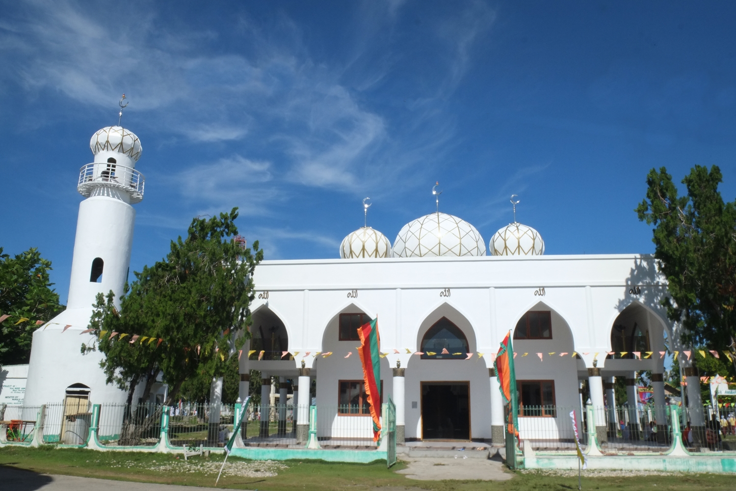 Masjid Sheikh Karimul Makhdum, the oldest mosque in the Philippines ...