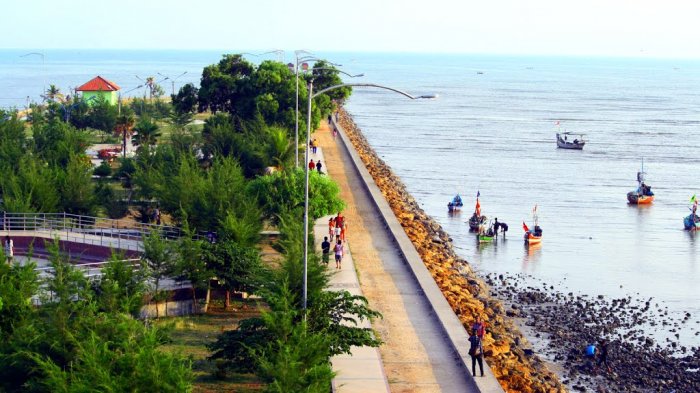 Tuban: 11 Tempat Wisata di Tuban