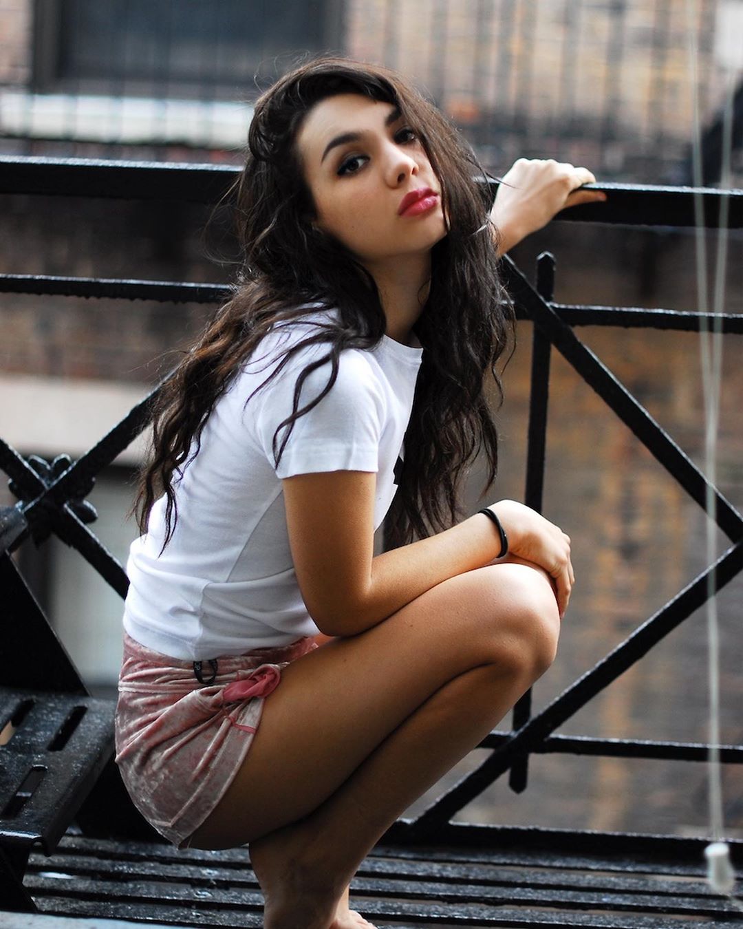 Hannah Marks (09)