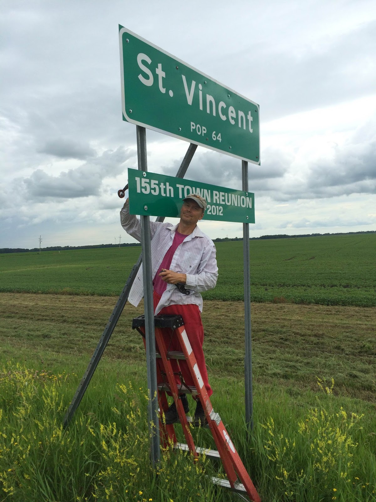 St. Vincent Memories: Community Recognition Signs are UP!
