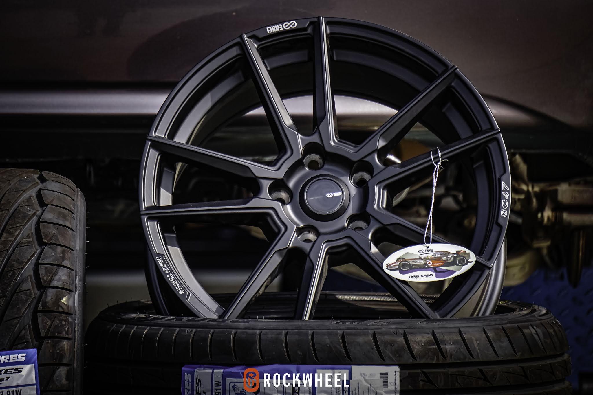 รีวิว HONDA CIVIC ENKEI TUNING SC47 17” 5/114.3 TOYO TR1 215/45 r17