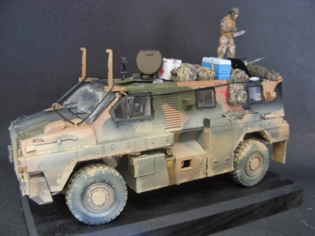 Modelismo Naval : BUSHMASTER 1:35 SOWCASE AUSTRALIA