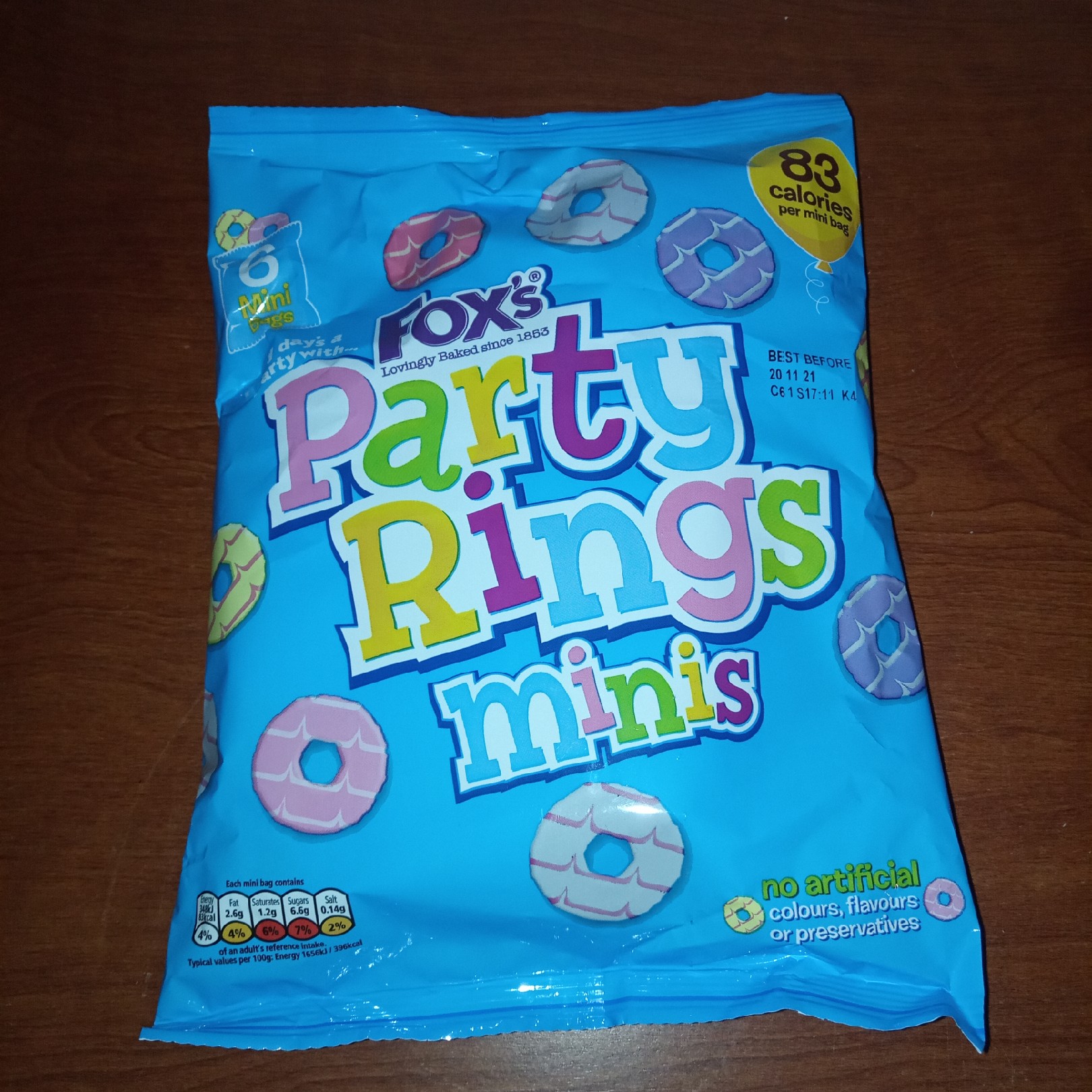 Supersupergirl's Food Reviews: Fox's Mini Party Rings