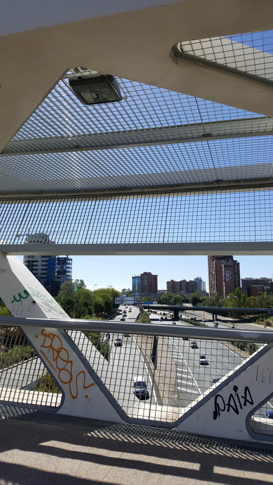 The Happy Pontist: Spanish Bridges: 1. Paloma Footbridge, Madrid