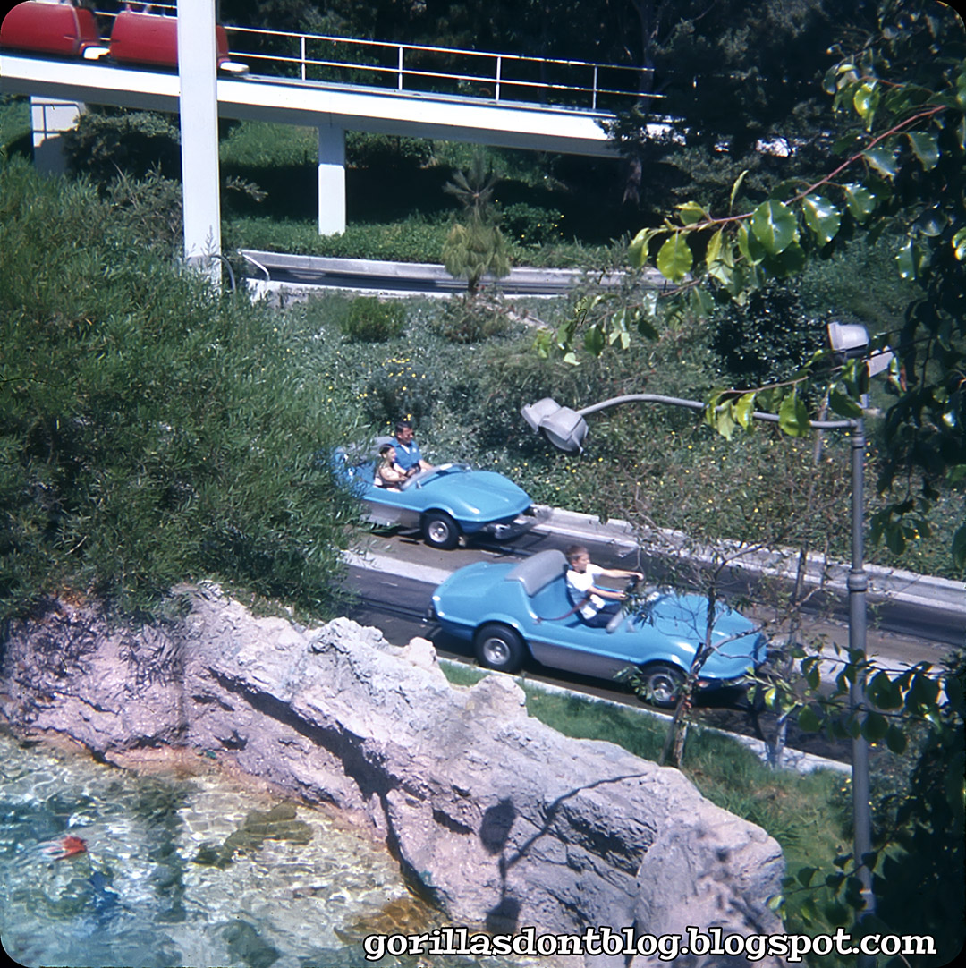 GORILLAS DON'T BLOG: The Autopia, August 1970