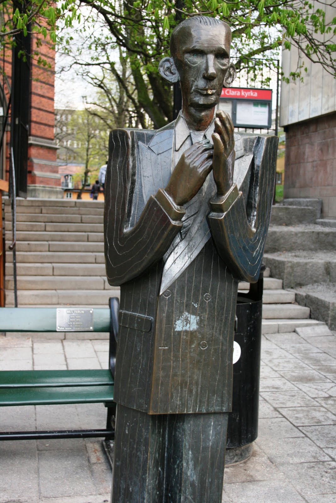 Inreda med böcker: Stad i förvandling - Stockholm. Klarakvarteren och ...