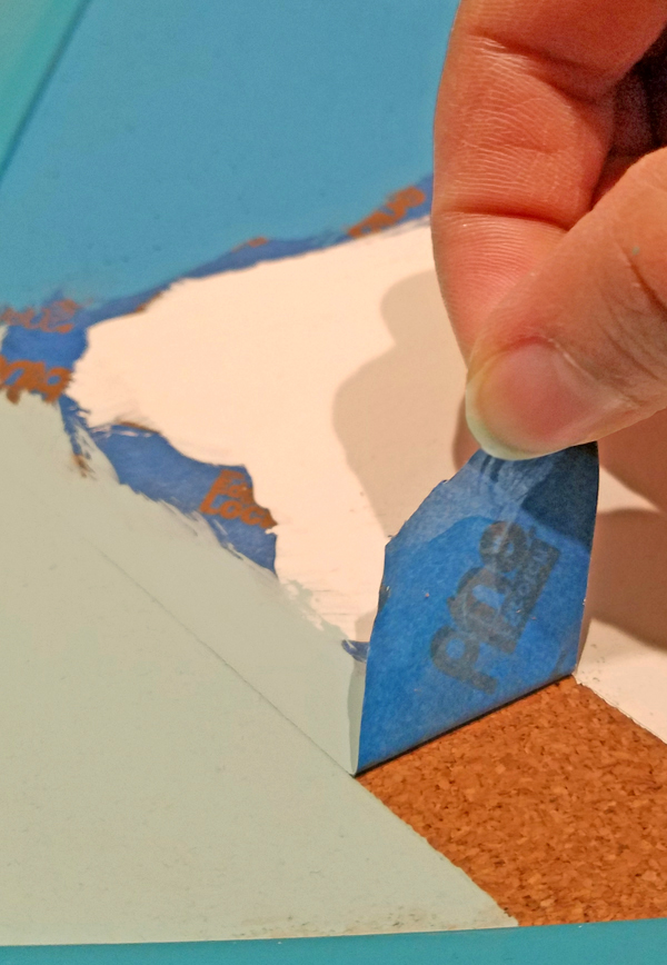 DIY - Blue Geometric Cork Board - Remodelando la Casa