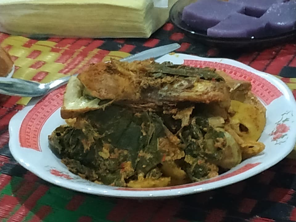 Pongek Cubadak Plus Ikan Kaluih Ala Nagari Maek - salingkaluak