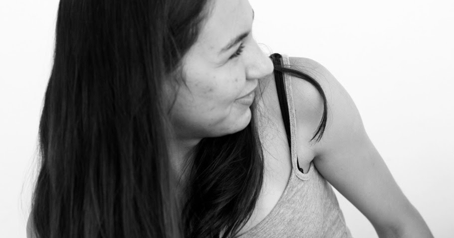 Cine Clipes Musicais: Entrevista relâmpago com Camille Miranda.