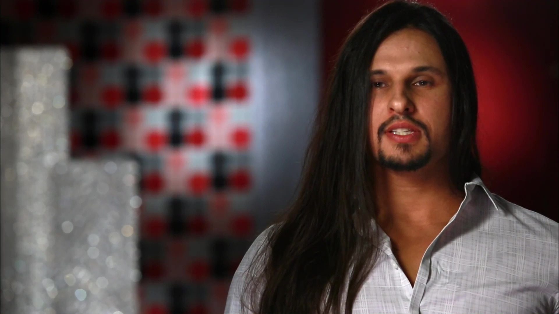 ausCAPS: Ash Armand nude in Gigolos 4-04 "Make Mine a Double"