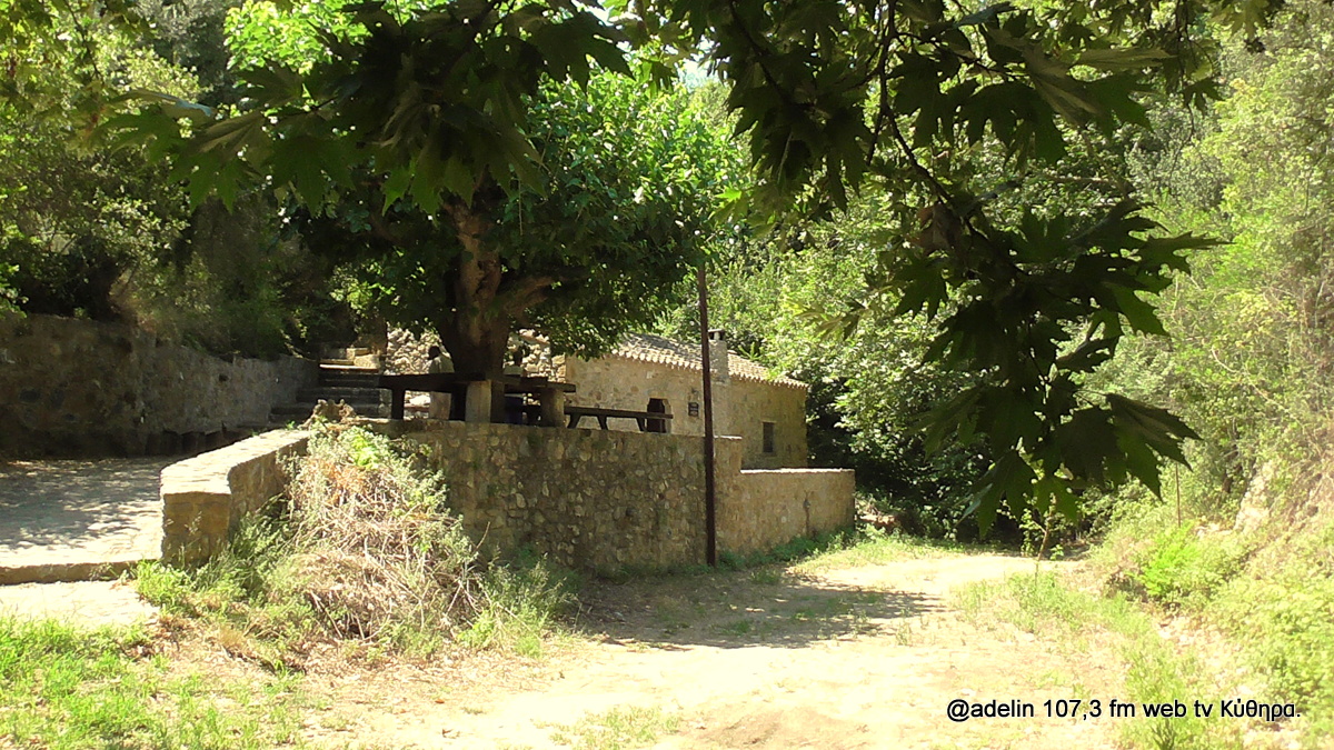 AdelinFM Kythira : ΤΑΛΑΝΤΑ ΛΑΚΩΝΙΑΣ.ΕΠΙΣΚΕΨΗ ΣΤΟ ΝΕΡΟΜΥΛΟ
